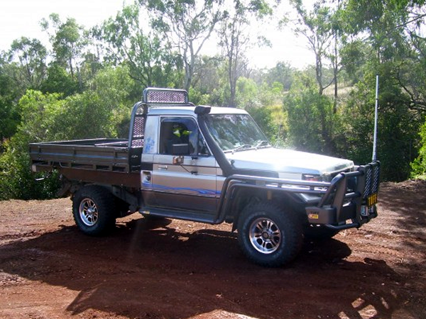 Toyota LandCruiser - 75-78-79 Series TUFF Bullbar – Bartlett Auto